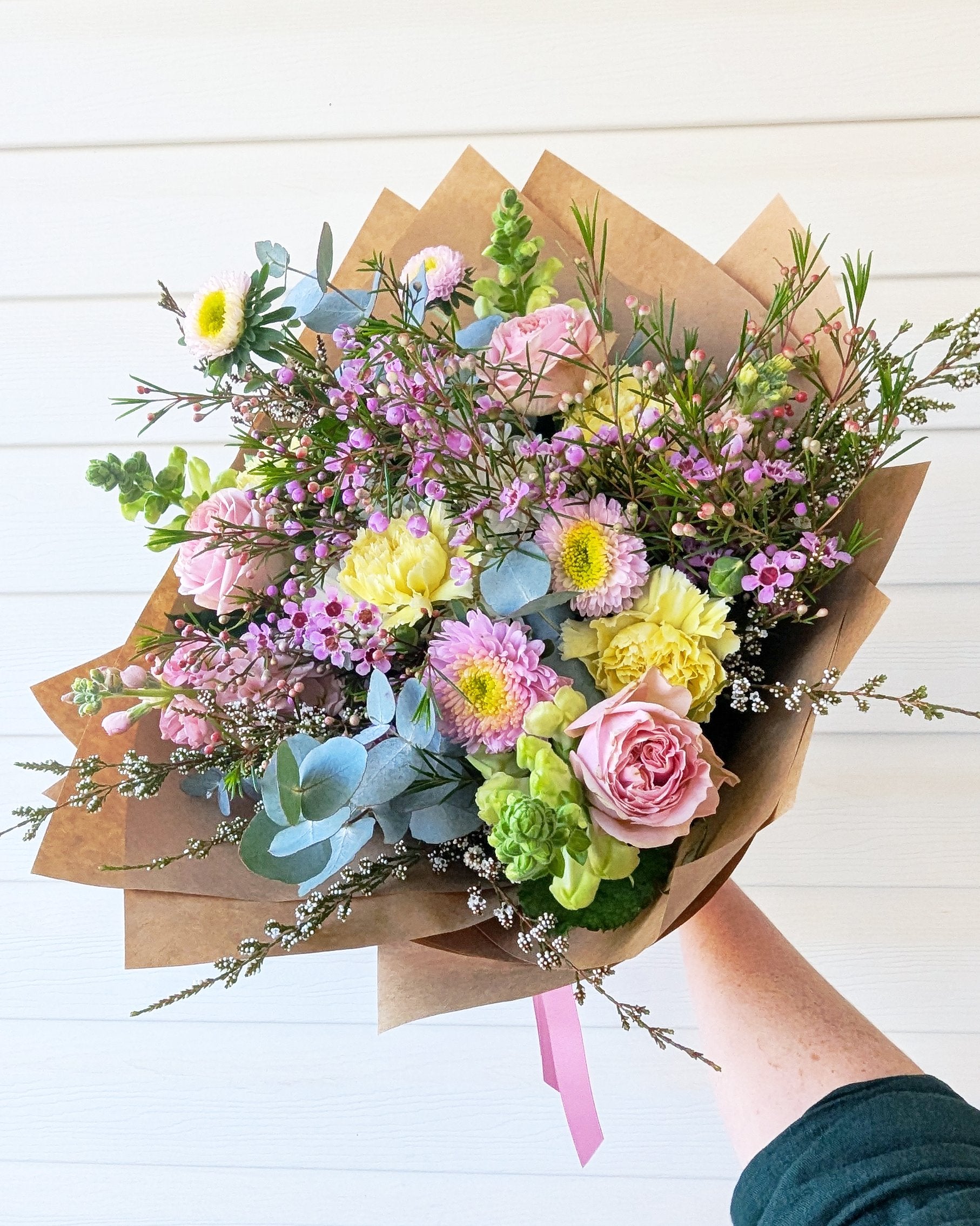 Grenfell NSW Florist - Medium Arrangement | Paper Daisy Studio